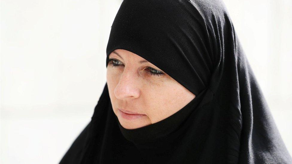 Lisa Smith: IS-accused Irishwoman charged with financing terrorism ...