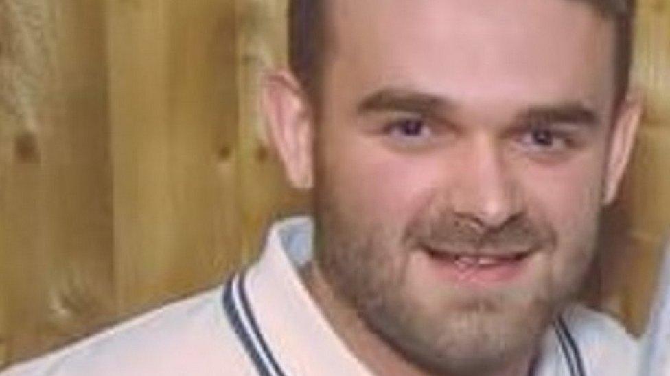 Tributes paid to man killed on M5 near Stroud - BBC News