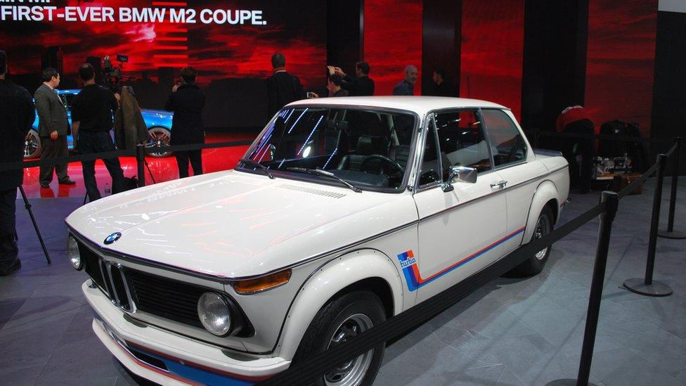 In pictures: Highlights from the Detroit motor show - BBC News