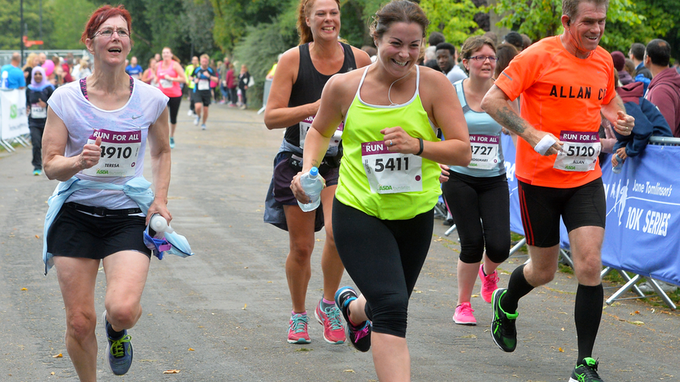 Leicester 10K race to return to city streets - BBC News
