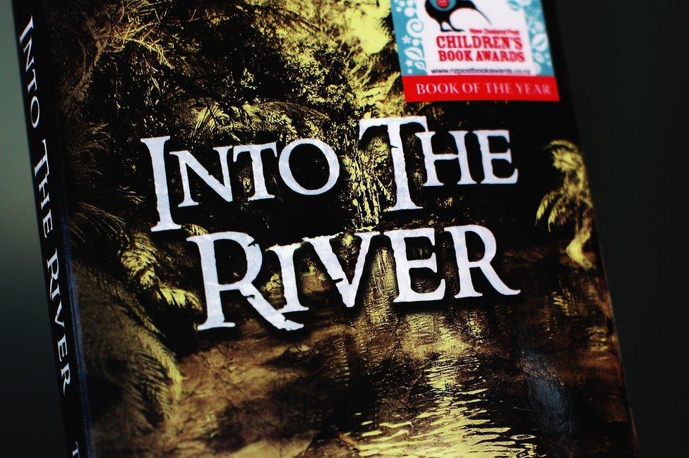 Banned NZ book goes back on sale - BBC News