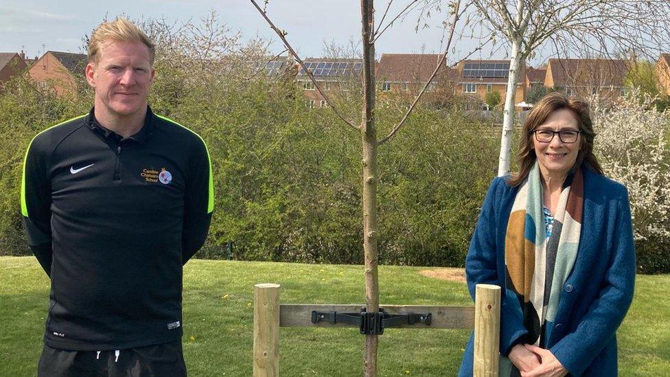 Ding murders: Family's legacy 'shines bright' 10 years on - BBC News