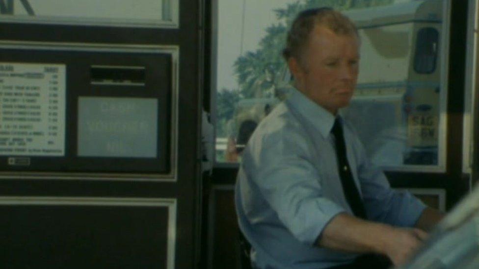 Humber Bridge: End of the line for toll booths after 40 years - BBC News