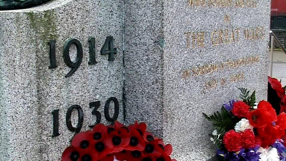 Armagh: Tracing the lost names of two world wars - BBC News