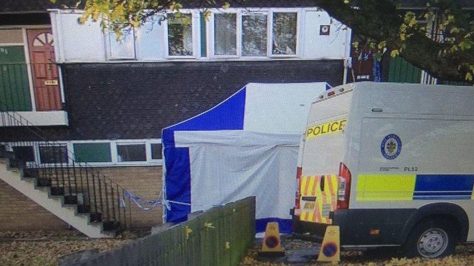 Murder inquiry over Tipton man's death - BBC News