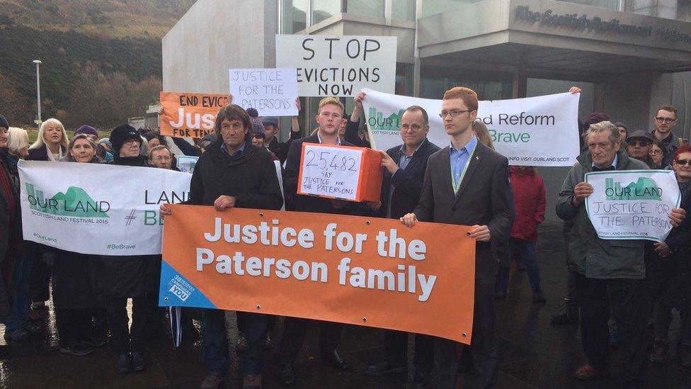 Arran farm sale as John Paterson prepares for eviction - BBC News