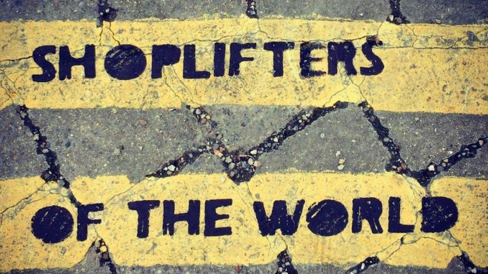 Manchester bands' music lyrics appear on the streets - BBC News