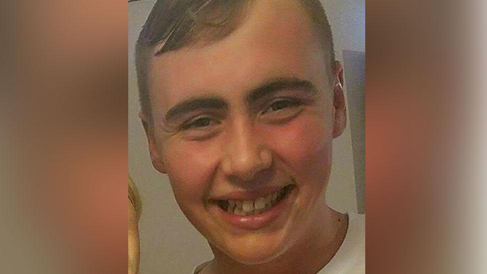 Liam Hunt murder: Man jailed for stabbing teen to death - BBC News