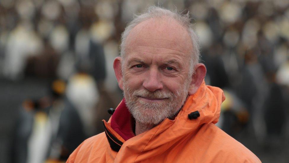 Dundee University professor named Conservationist of the Year - BBC News