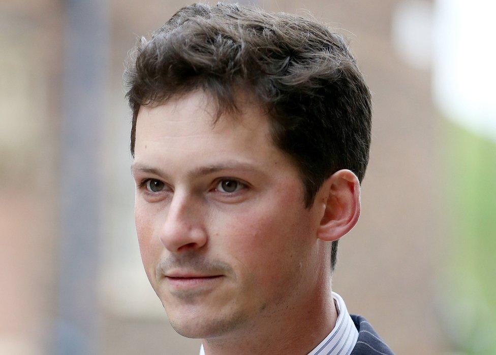 Case dropped against lewd remark huntsman Charles Carter - BBC News