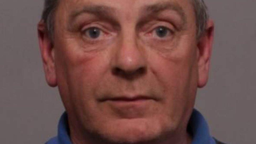 Killer lorry driver Felix Gillon was watching porn - BBC News
