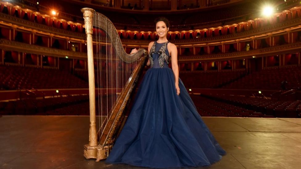 Classic Brits returns after five-year break - BBC News