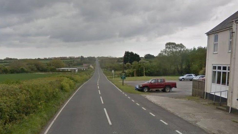 Tailgating driver John Joe Darch jailed for doctor's death - BBC News