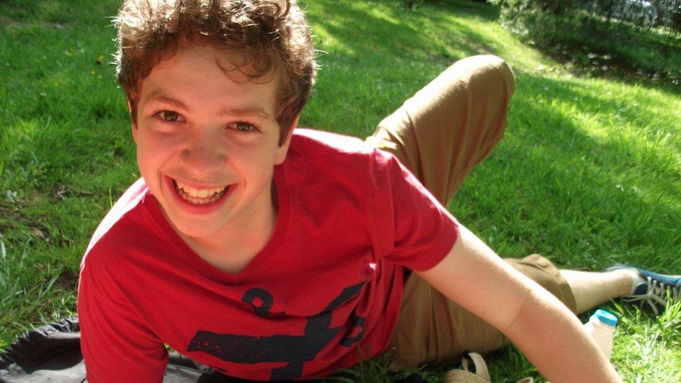 An extremist in the family - BBC News