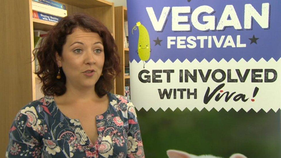 The firefighters' sausages that sparked strong emotions - BBC News