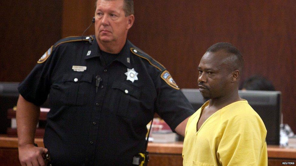 Texas victim texted mother before family was killed - BBC News