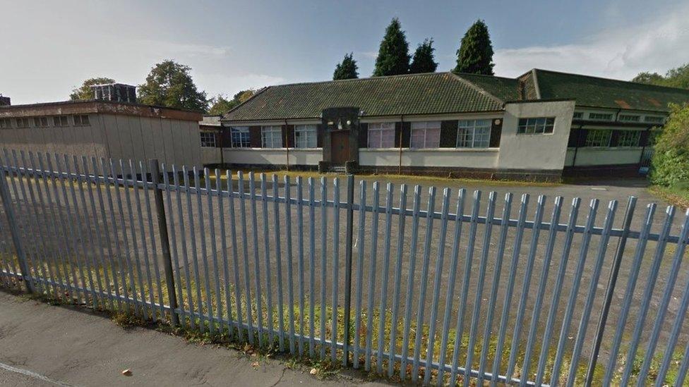 Three arrested over baseball bat attack outside school - BBC News