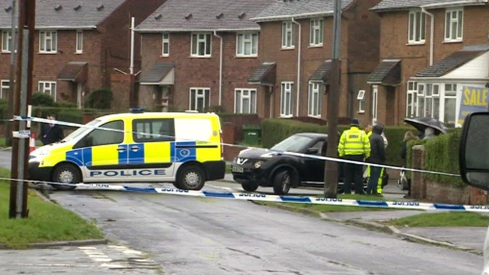 Man released over Wolverhampton stab death - BBC News