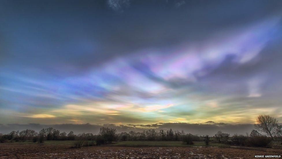 Your photos of nacreous clouds - BBC Weather