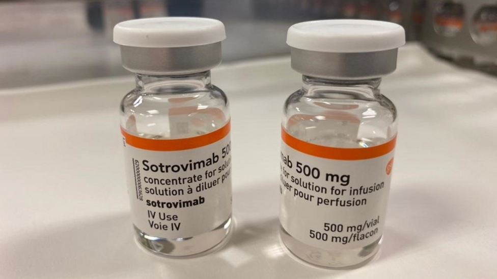 Covid: How new drugs are finally taming the virus - BBC News