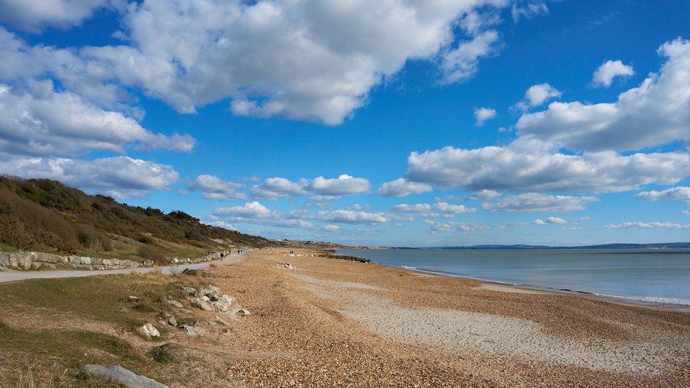 Highcliffe TV show beach huts plan scrapped - BBC News