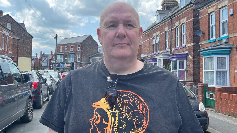 Bridlington residents' anger at chemicals 'experimentalist' - BBC News