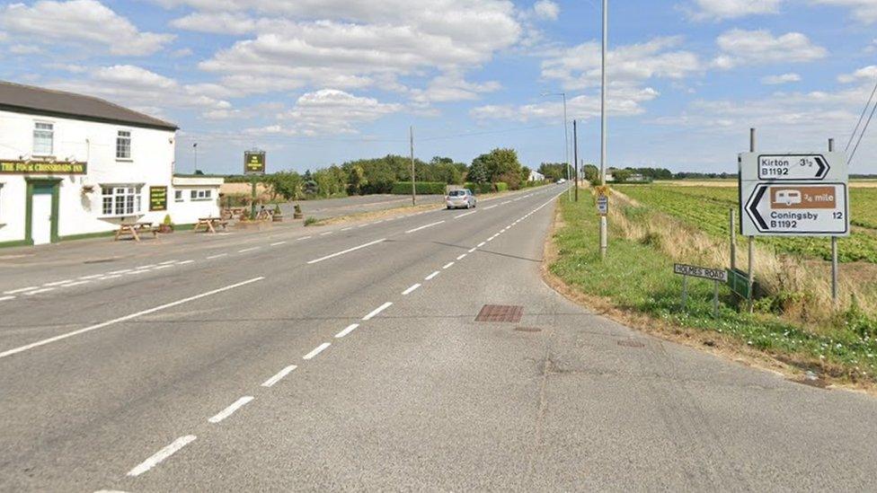 Motorcyclist killed in crash with car in Lincolnshire - BBC News