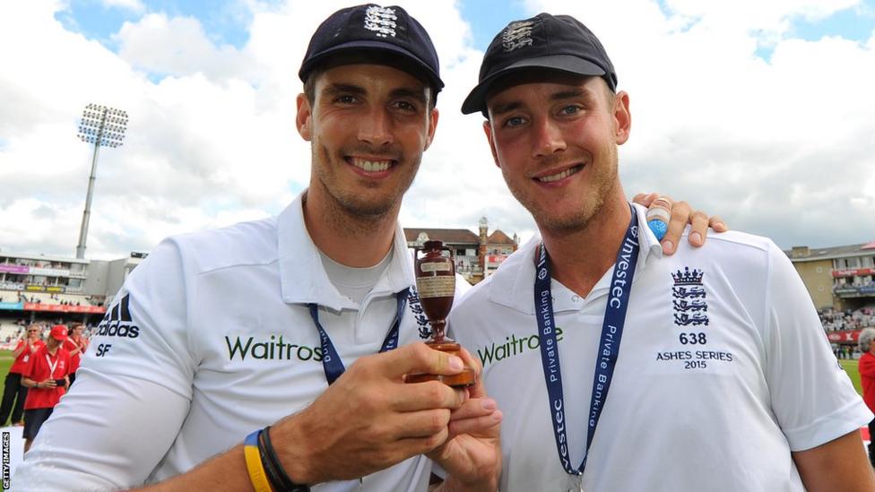 Steven Finn: Former England fast bowler announces retirement - BBC Sport