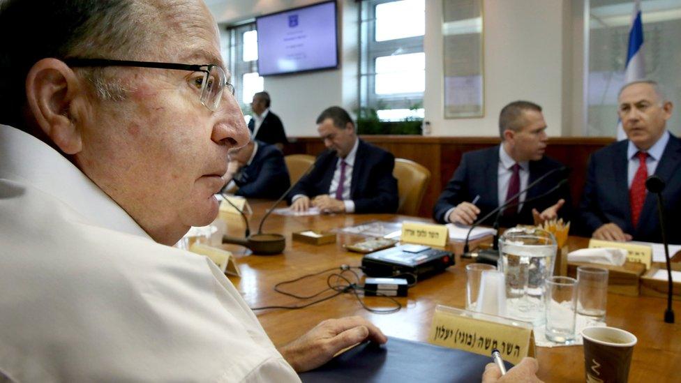Israel's Netanyahu criticises military official over Nazi claim - BBC News