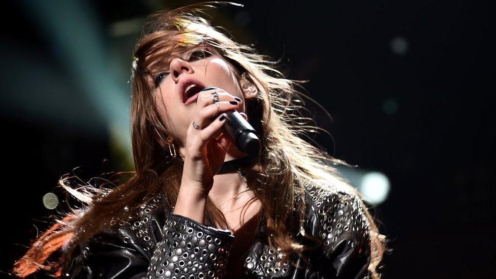 How Tove Lo survived a brush with death making her second album - BBC News