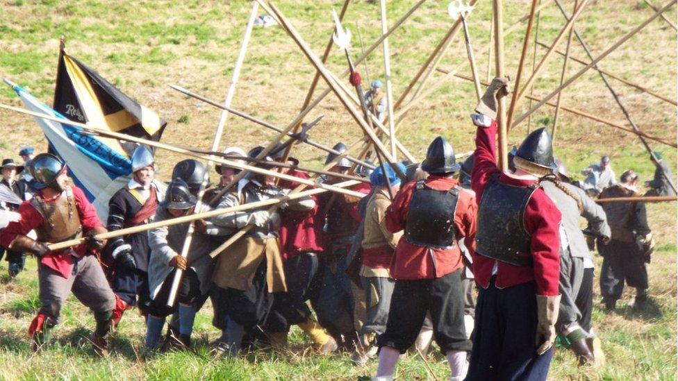 Historian to retrace march of thousands of Dunbar captives to Durham ...