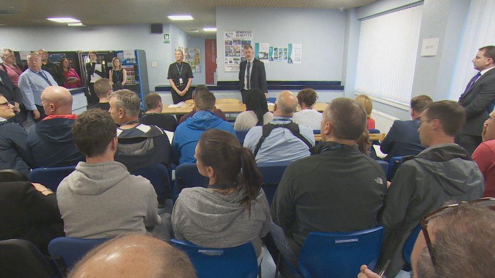 Raids target crime group behind £4.6m benefit fraud - BBC News