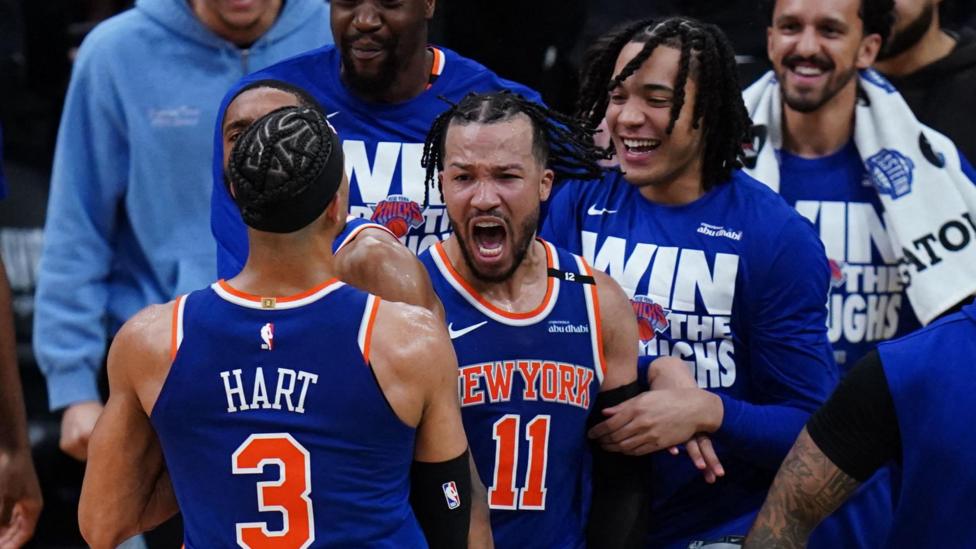 NBA: New York Knicks stun Boston Celtics with overtime win - BBC Sport