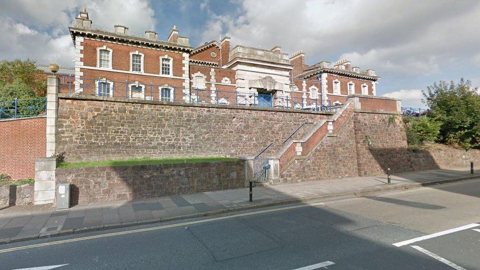 Plymouth murder accused found dead in Exeter Prison - BBC News