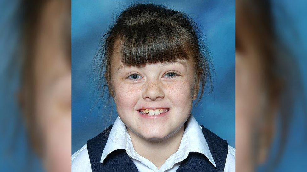 Shannon Matthews: Lifelong anonymity for hoax kidnap plot victim - BBC News