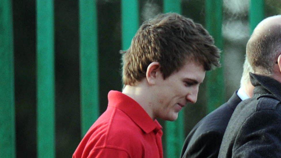 Sean Hackett: Legal action over alleged medical failures - BBC News
