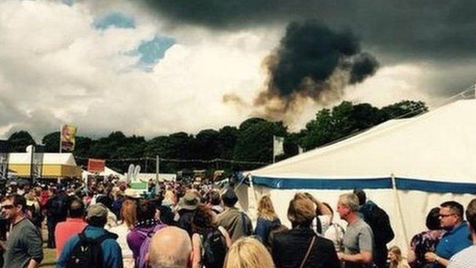 CarFest plane crash: Kevin Whyman's death 'accidental' - BBC News
