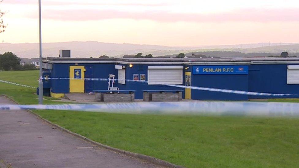 Arrest as police probe 'sudden death' in Penlan, Swansea - BBC News