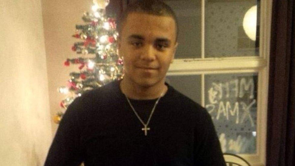 Rio Andrew: Teenager died after taking ecstasy at rave - BBC News