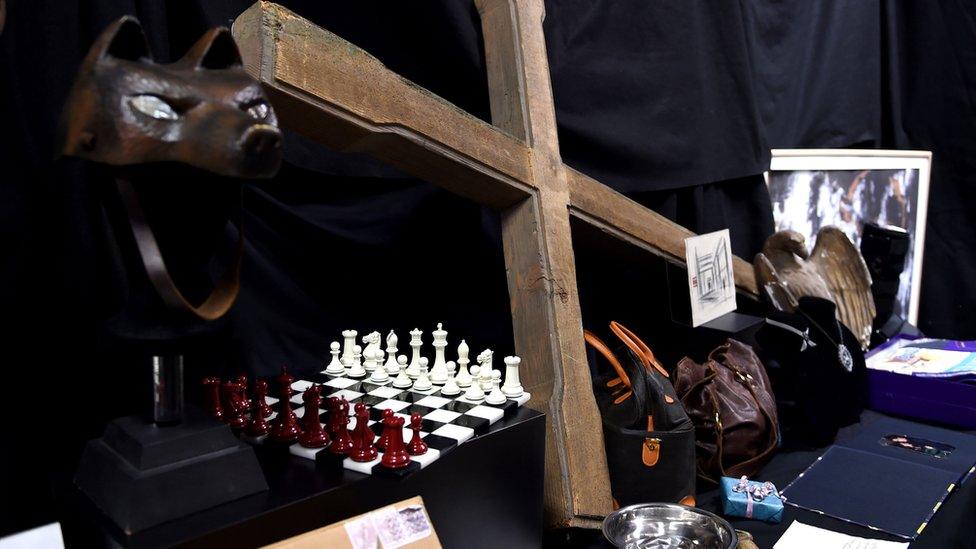 Props and costumes from vampire film franchise Twilight to be auctioned ...