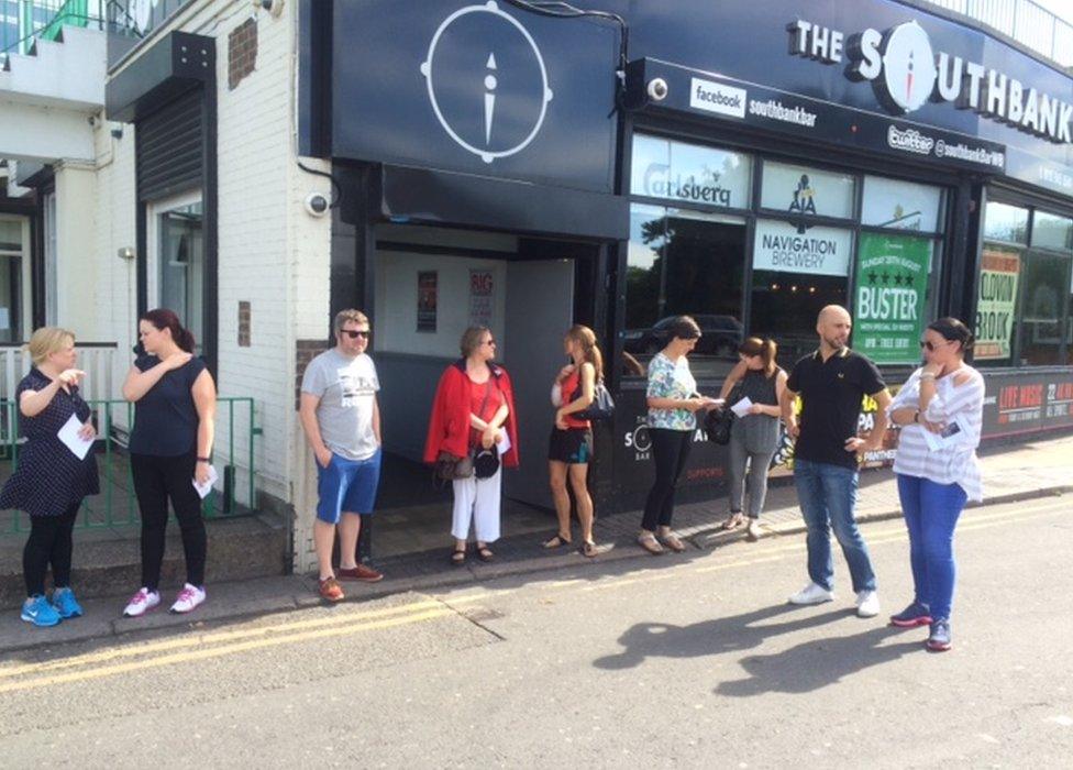 Michael Bugg search: Body found in River Trent - BBC News