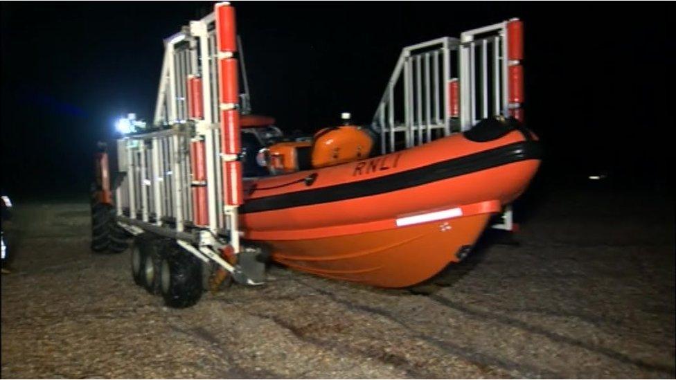 Rye plane crash: No further searches for missing pilot - BBC News