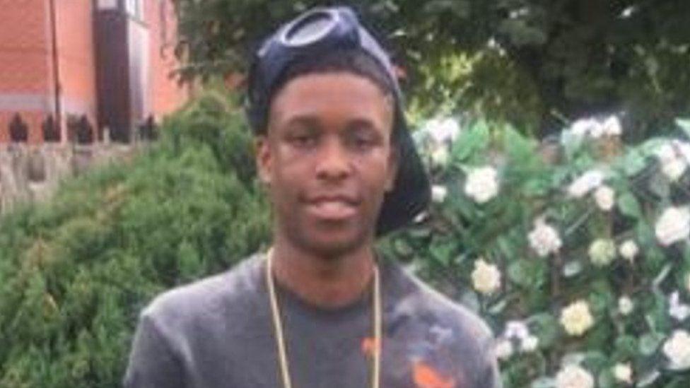 Three convicted over taxi killing of Kimani Martin - BBC News