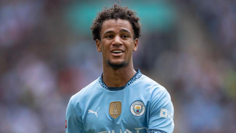 Manchester City midfielder Oscar Bobb back in training after five ...