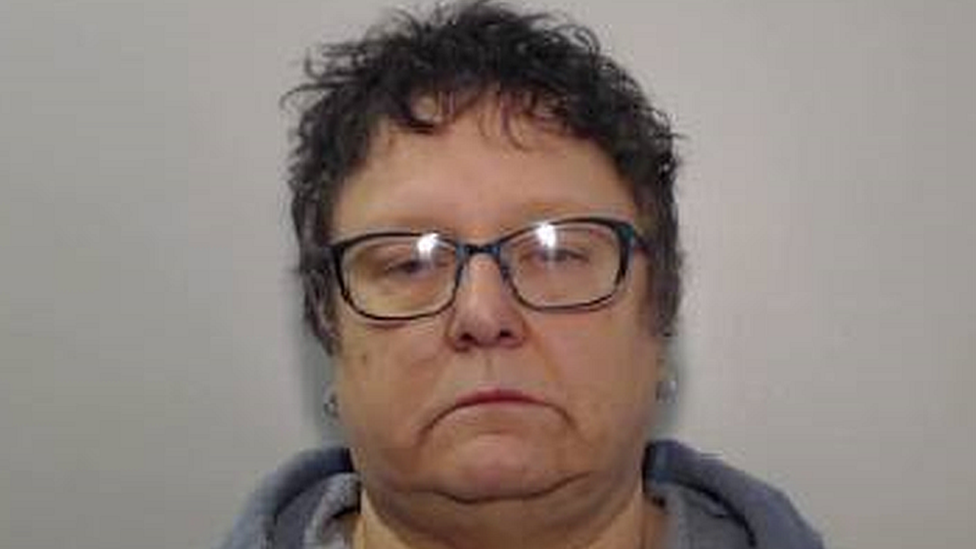 Krista Pennington stole £200k from relative with dementia - BBC News