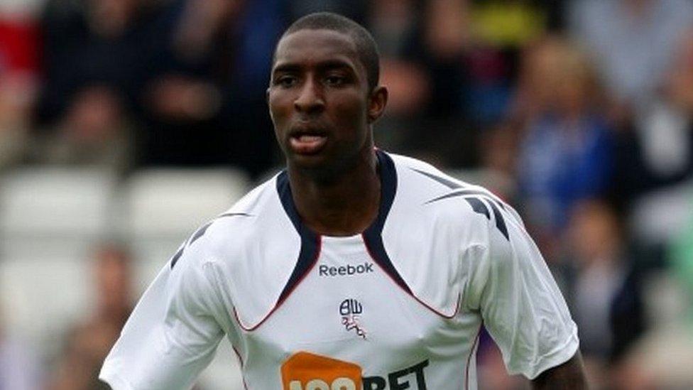 Jlloyd Samuel death: Footballer's body 'too burnt' for visual ID - BBC News