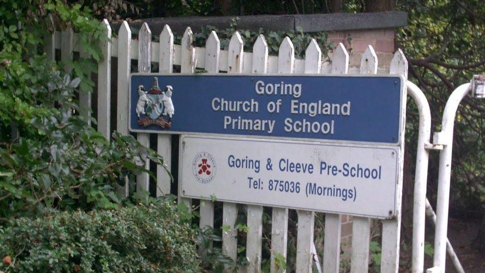Goring primary school evacuated after 'explosion' - BBC News