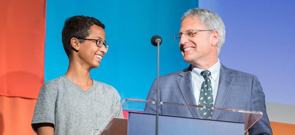US 'clock boy' Ahmed Mohamed to move to Qatar - BBC News