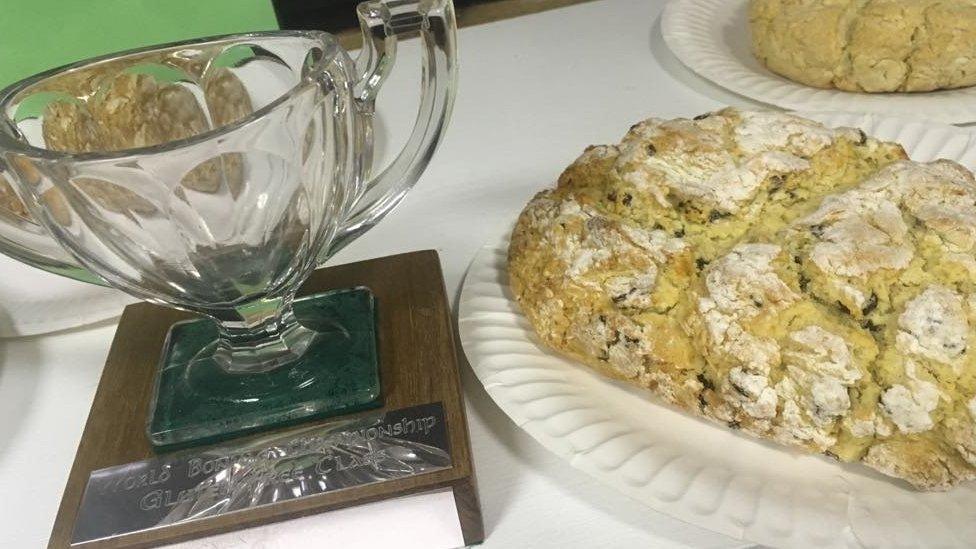 Manx motorbike racing legend wins Bonnag baking prize - BBC News