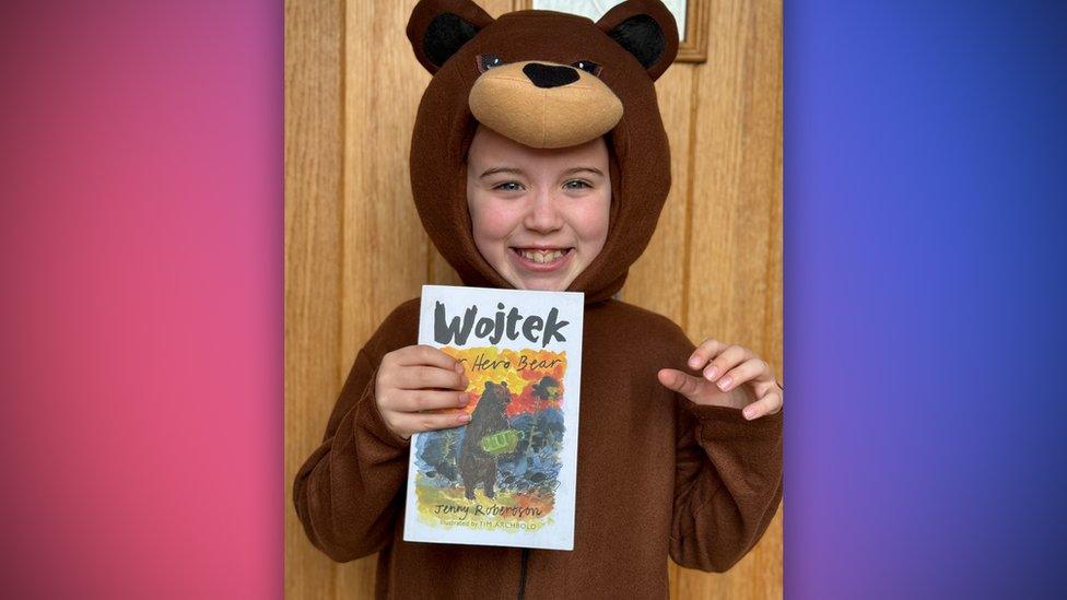 World Book Day 2024: Your amazing costumes - BBC Newsround